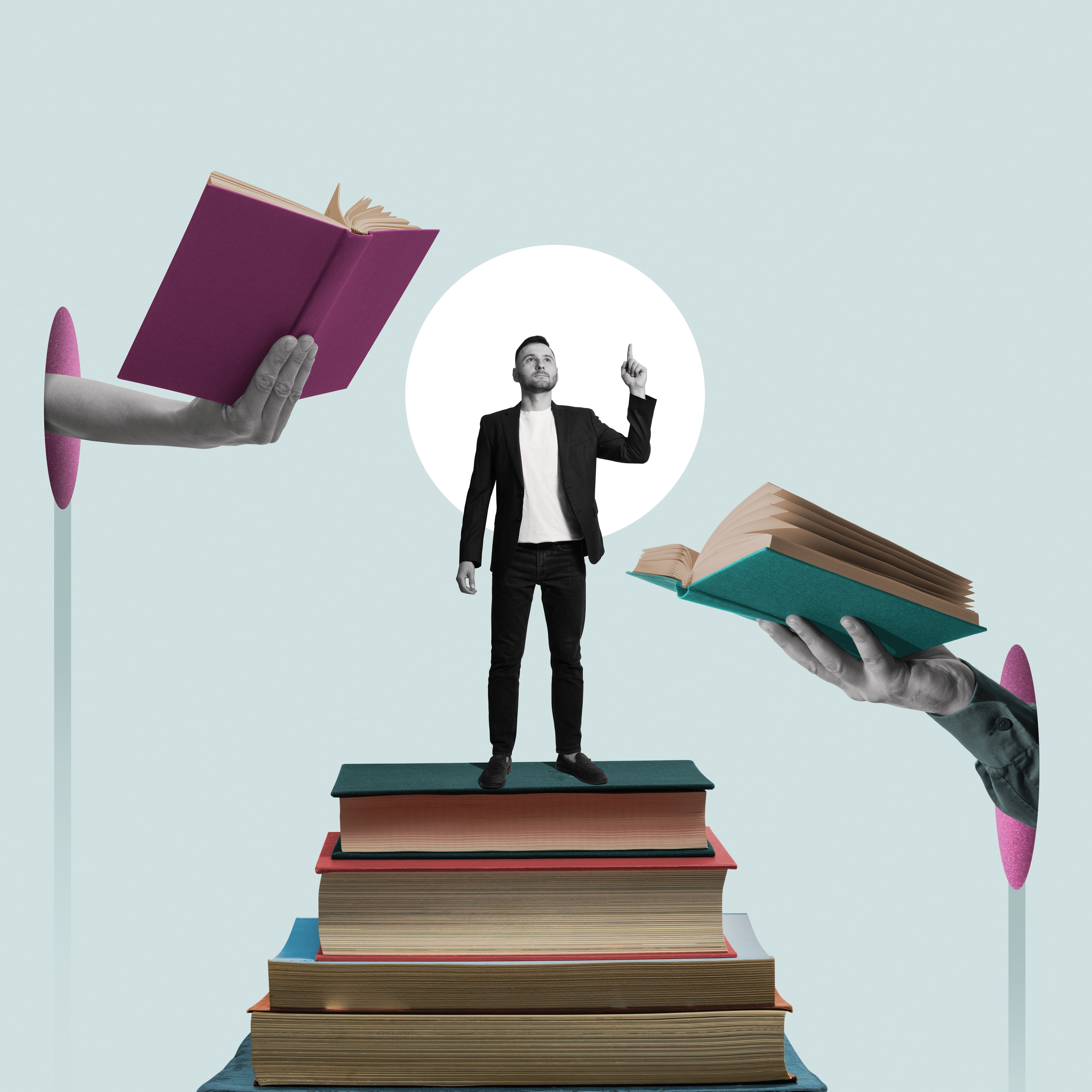 ¿Qué es un posgrado? Beneficios, tipos y cómo estudiar uno